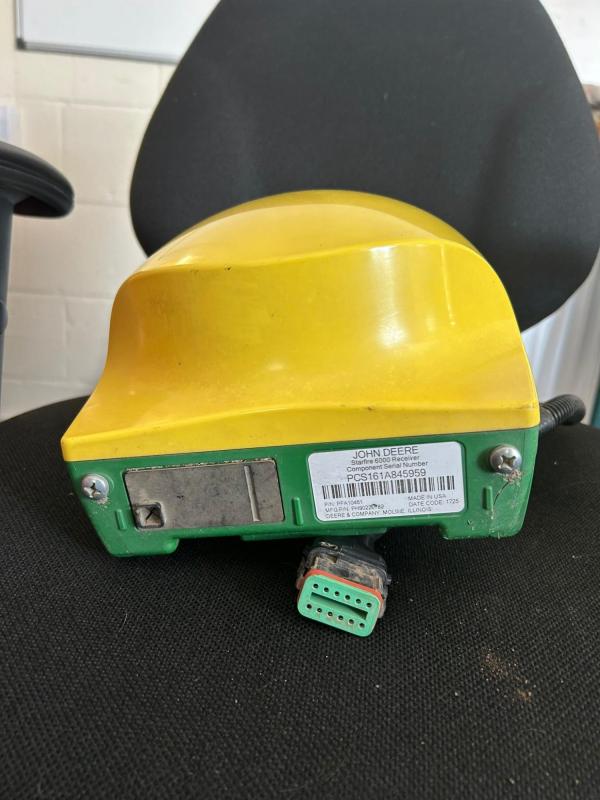 JD SF 6000 Receiver & JD 2600 Display. for Sale - SJB Tractors Ltd